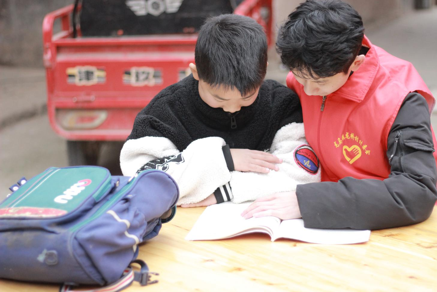 微光成炬·爱无止境-四川农业大学环境学院